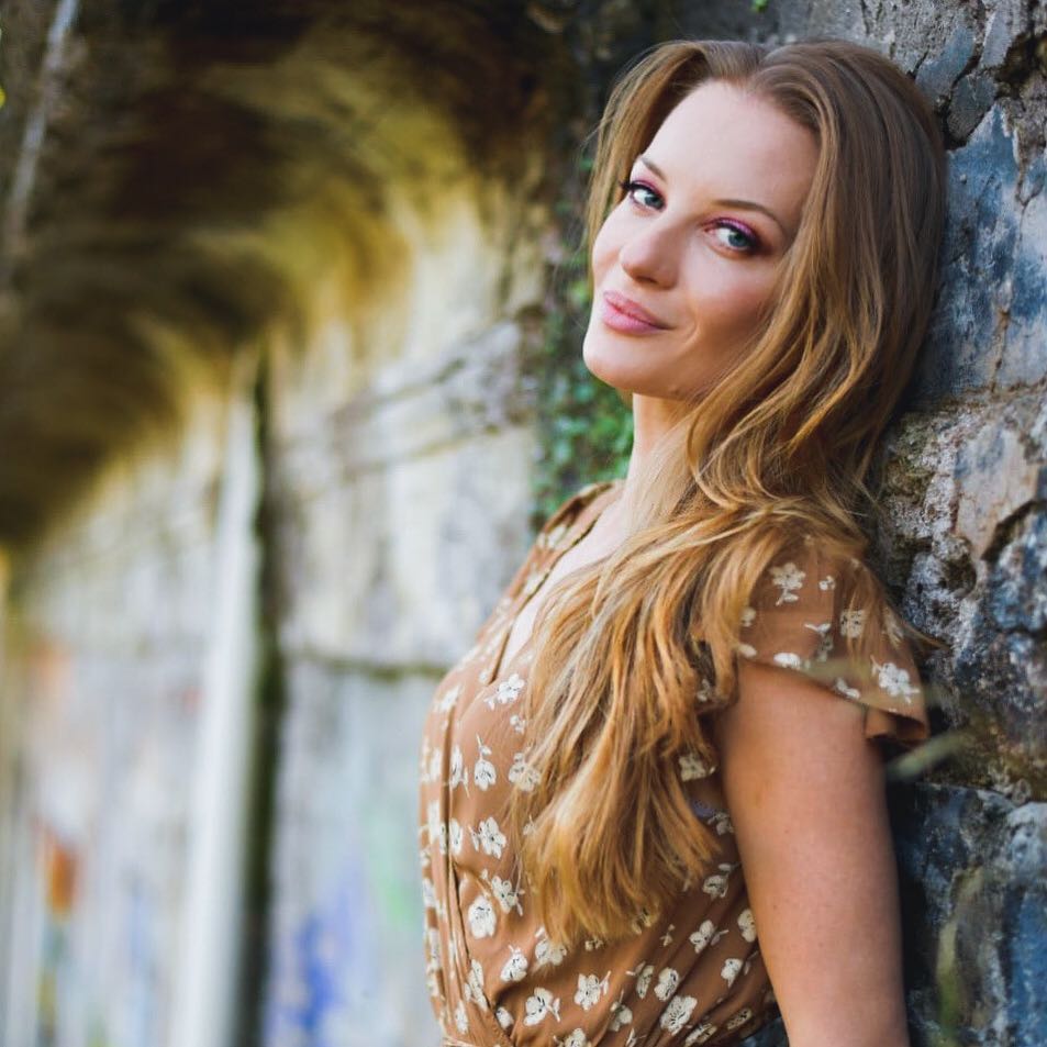 #Intervista: Anna Konovalova e la dura vita della mezzosoprano pop – The Parallel Vision – 10 ...