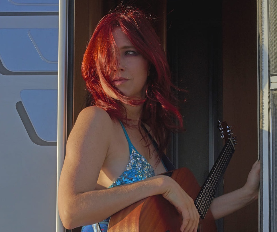 Musica: Si intitola “Freemotion” il nuovo album di Nathalie – The Parallel Vision – 10 anni con voi!